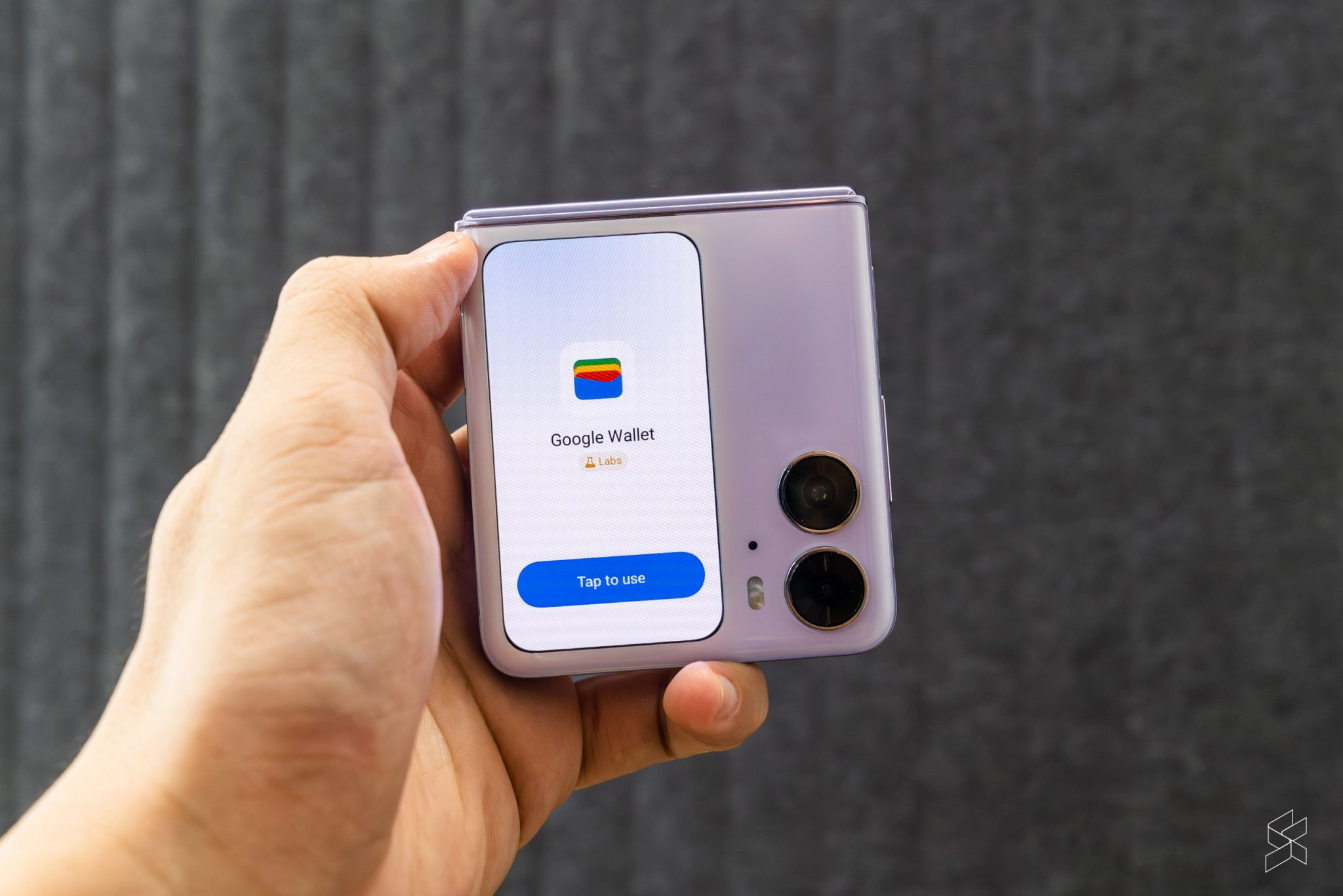 Oppo Find N2 Flip gets Spotify, WhatsApp cover screen widgets ...