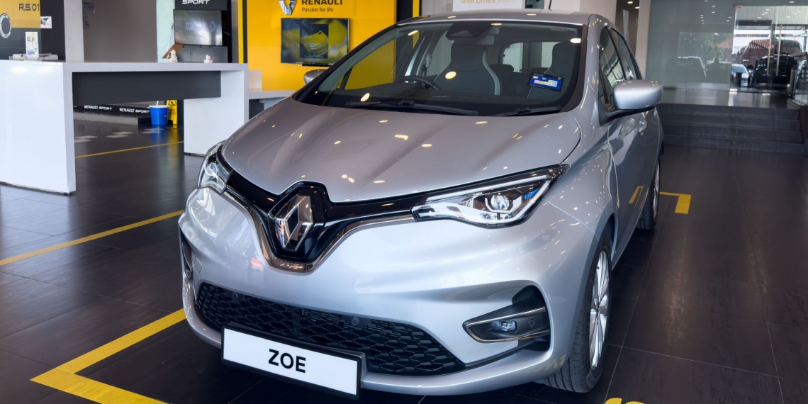 Renault Zoe E-Tech Malaysia: Compact EV with 22kW AC charging and up to ...