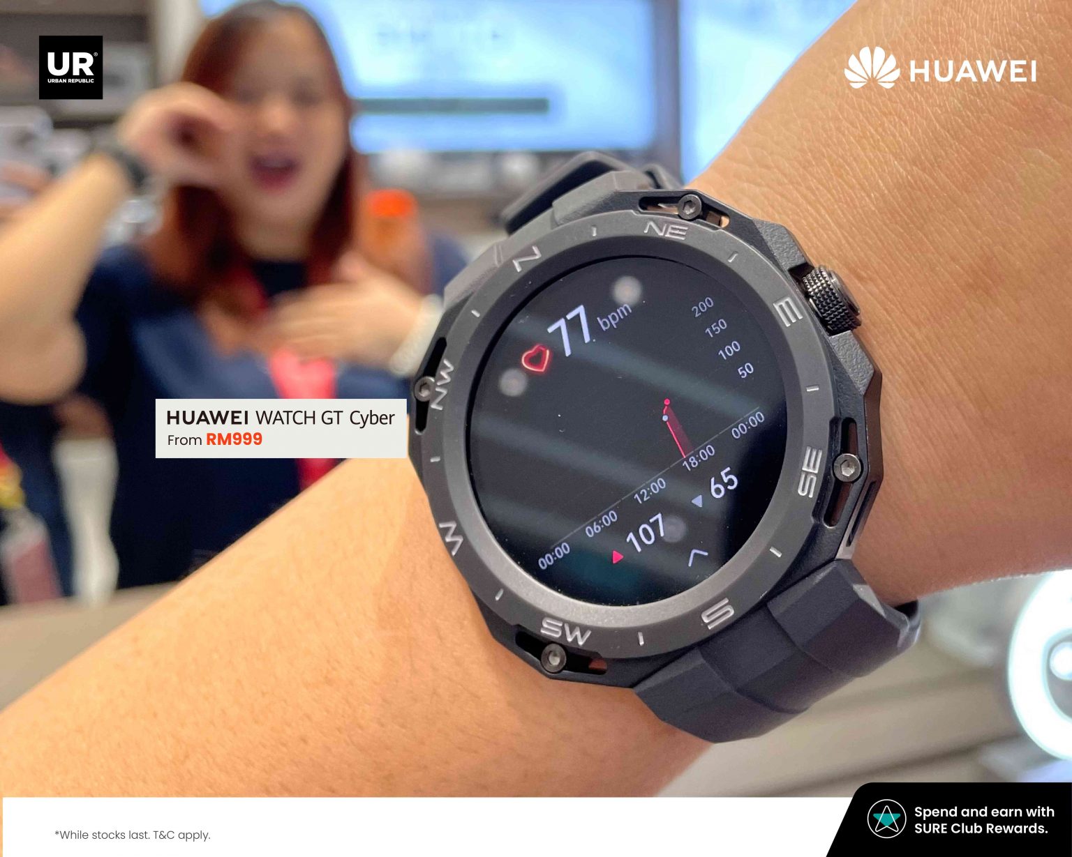 Huawei Watch GT Cyber: Switch up the case to match your destination