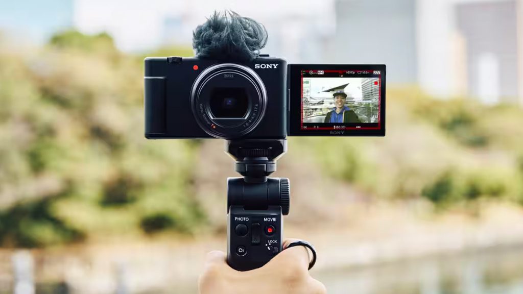 Sony ZV-1 II: New vlogging camera with wider lens, faster sensor for RM3,999 - SoyaCincau