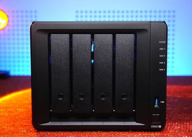 Synology DS923 Plus - SoyaCincau