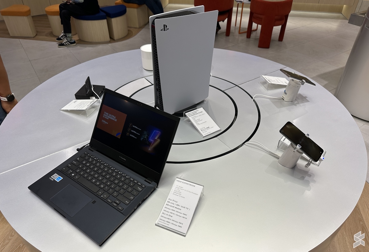 First-ever Unifi Store opens in IOI City Mall Putrajaya: Here is your ...