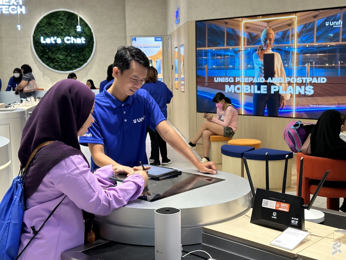 First-ever Unifi Store opens in IOI City Mall Putrajaya: Here is your ...