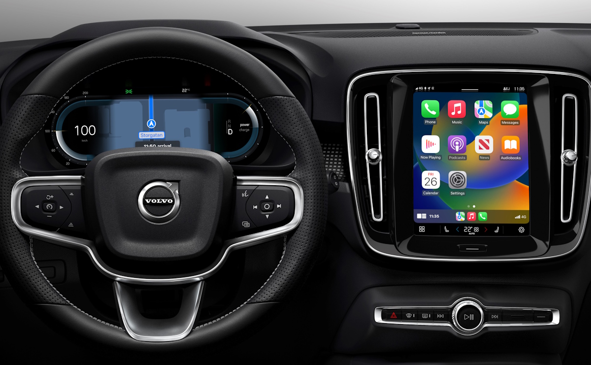 Volvo XC40 and C40 Recharge EVs can now display Apple CarPlay navigation maps on the instrument ...