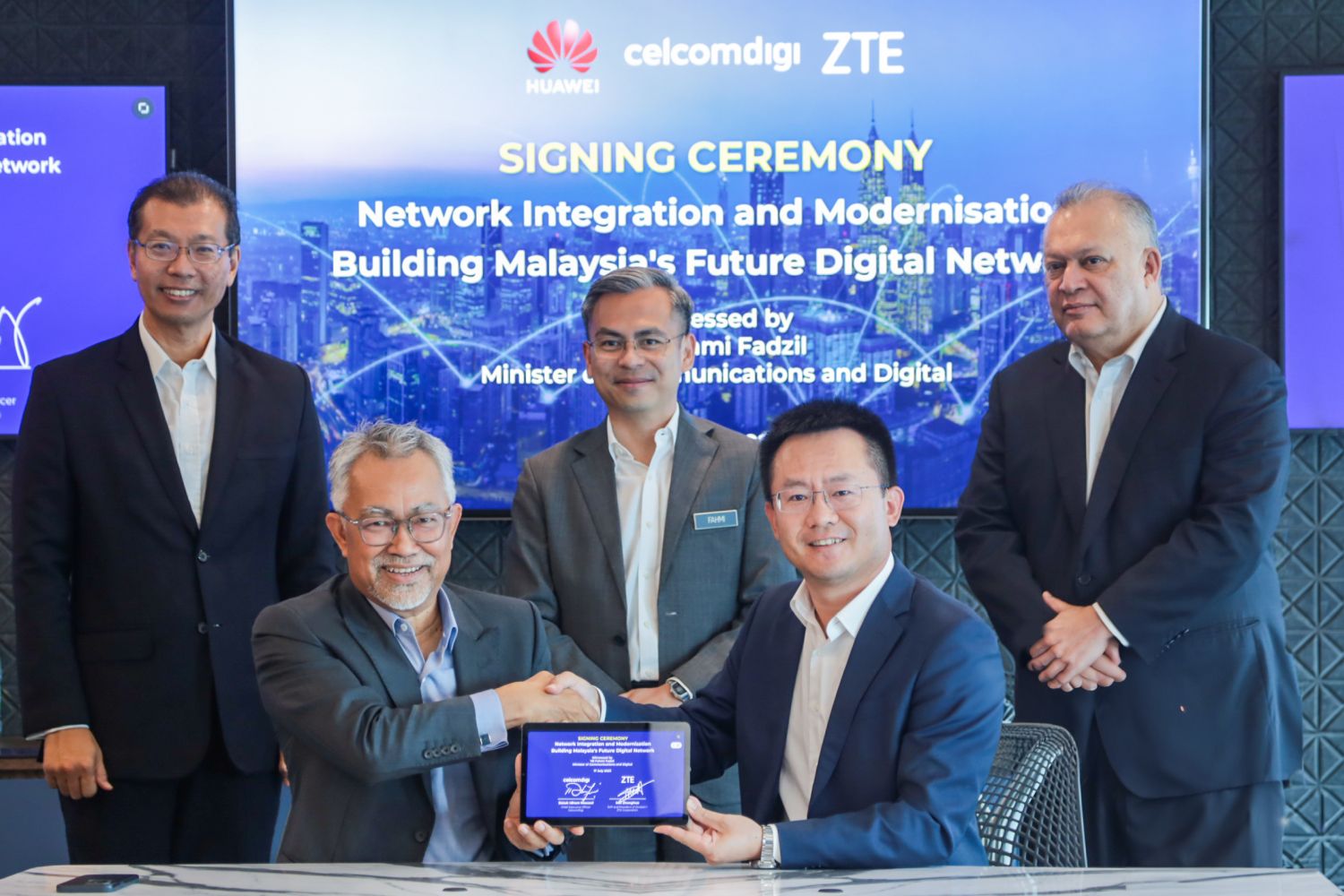 CelcomDigi embarks on major network upgrade and integration with Huawei ...