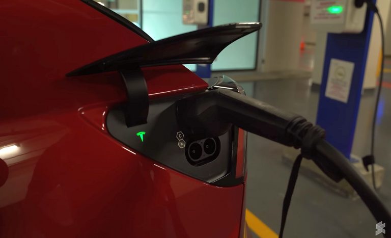 Can Tesla vehicles use other EV chargers in Malaysia? Here's what you ...