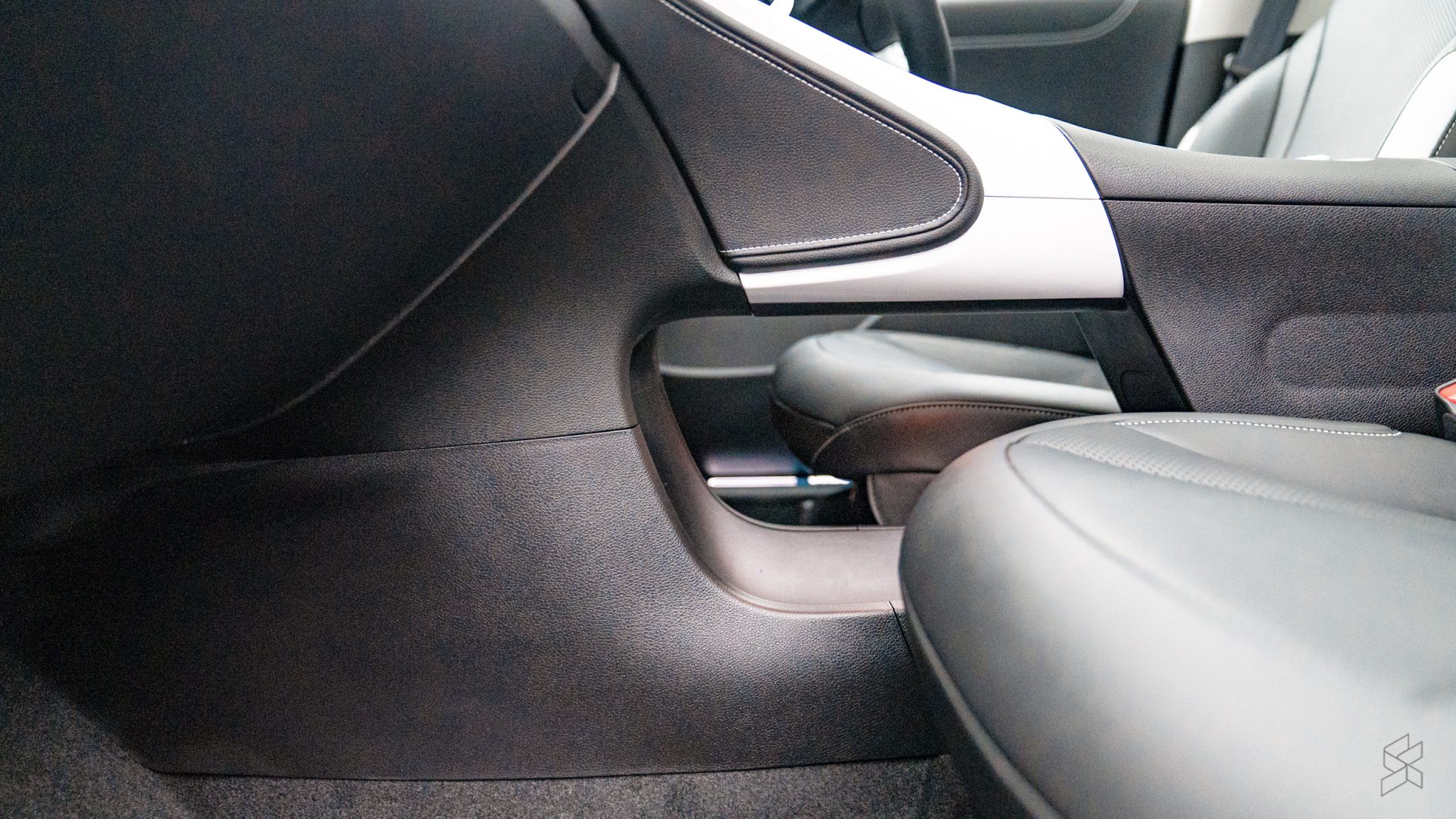 Smart #1 Malaysia: Here's the interior of the Malaysian-spec RHD model ...