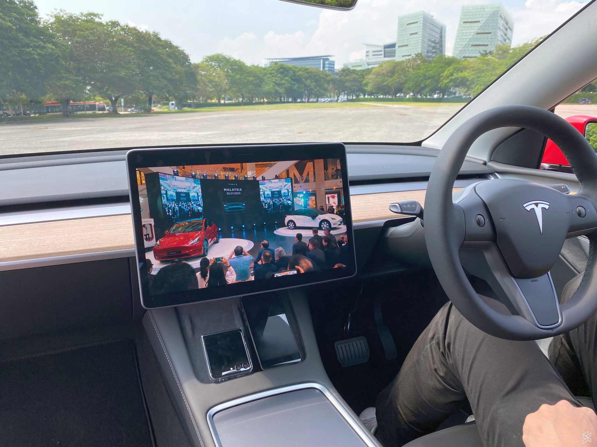 Tesla Model Y RWD Malaysia first drive: Space and tech above all else ...