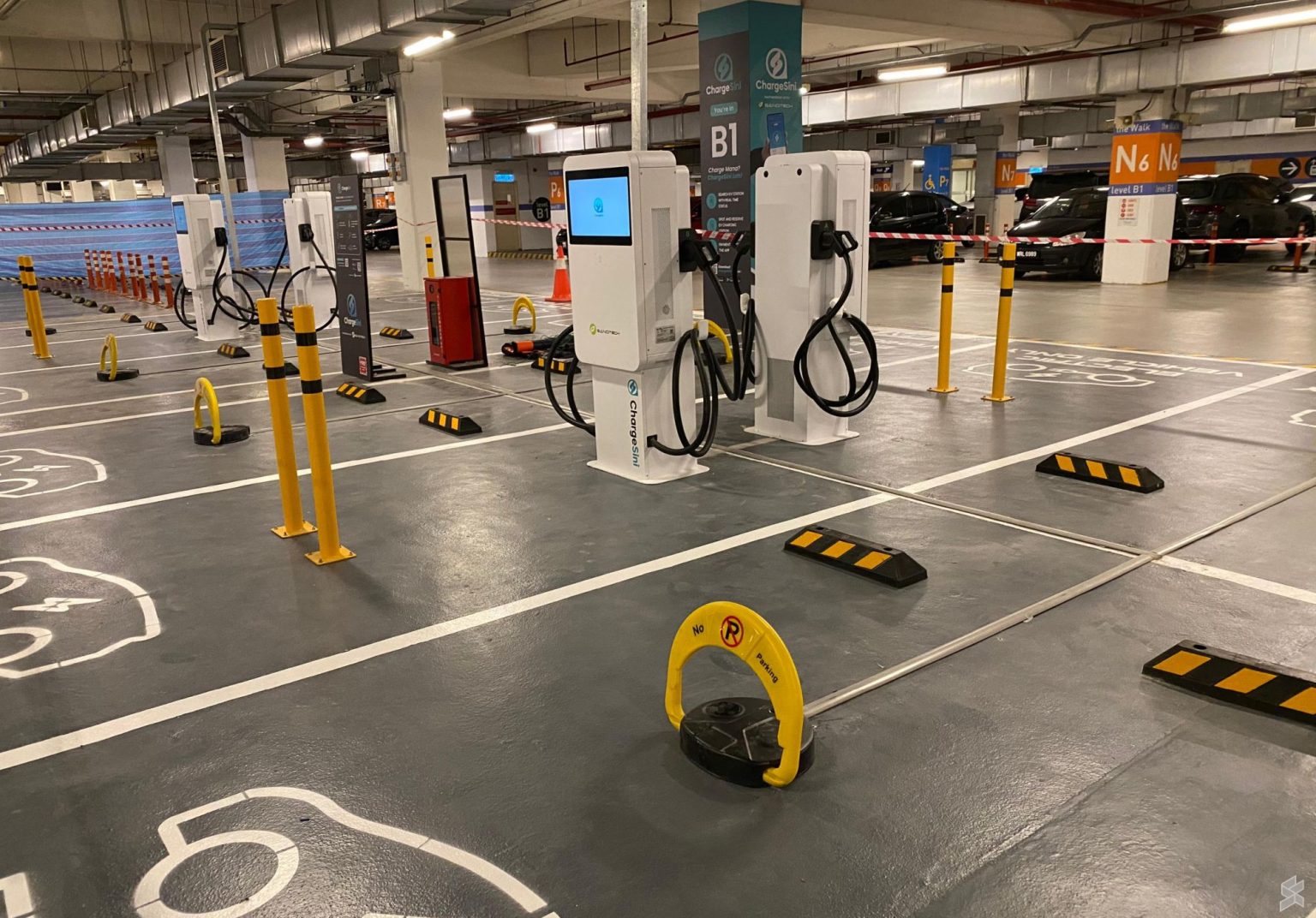 ChargeSini switches on its largest DC charging hub at The Curve Mutiara ...