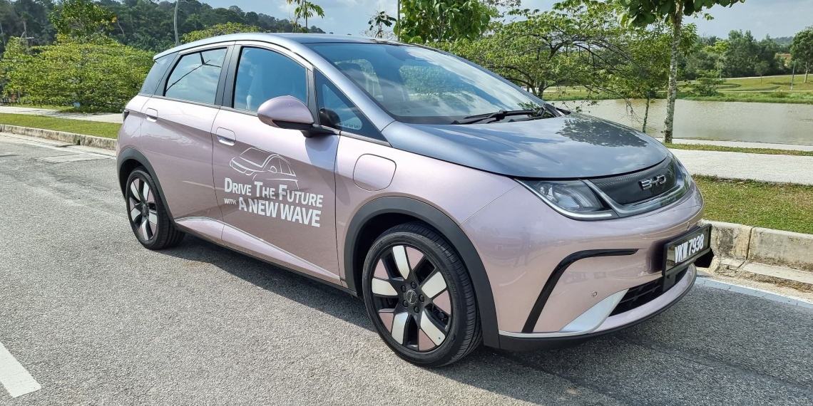 BYD Dolphin Premium Extended First Drive: Malaysia's cheapest new car ...