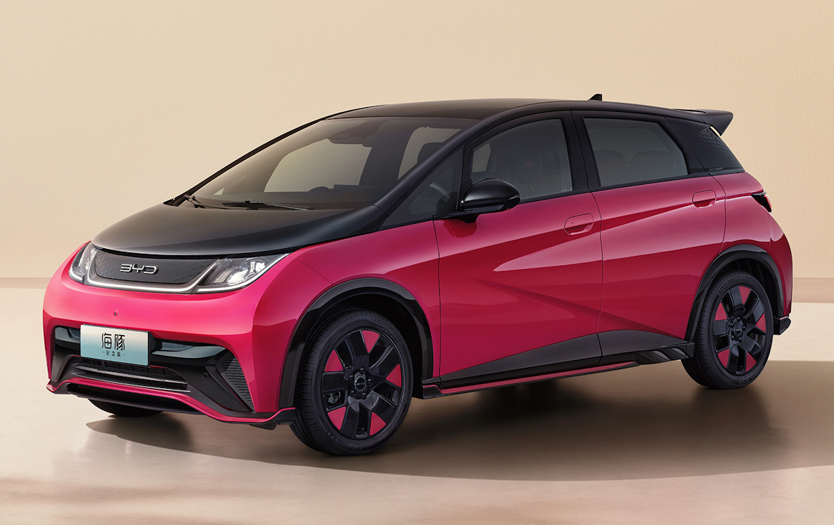 BYD Dolphin EV: More than half a million units produced so far - SoyaCincau