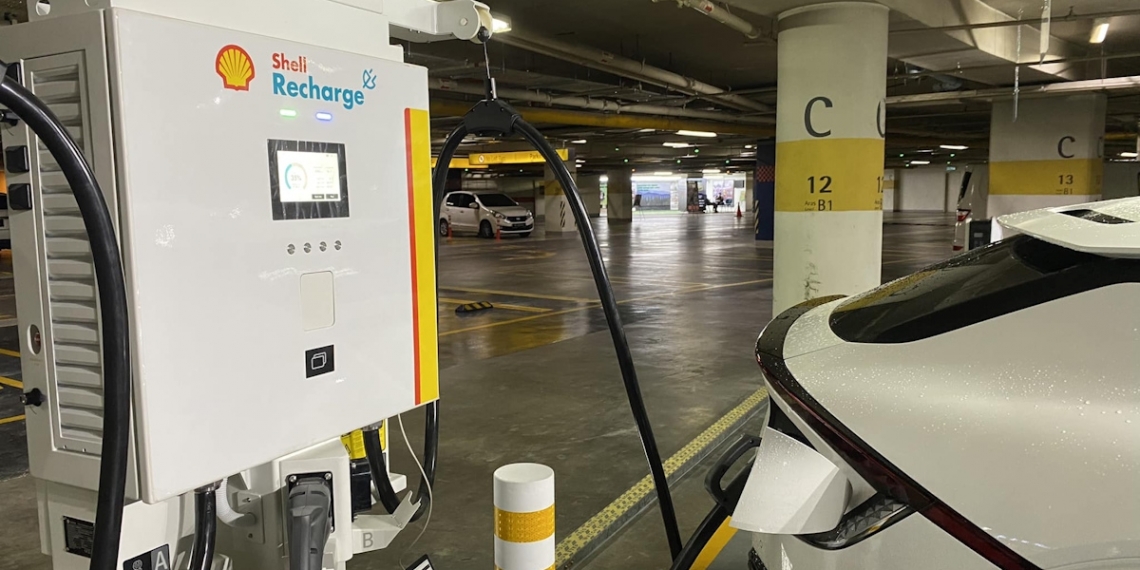 Shell Recharge Pavilion KL has 4 EV charging bays with 60kW DC and 22kW ...