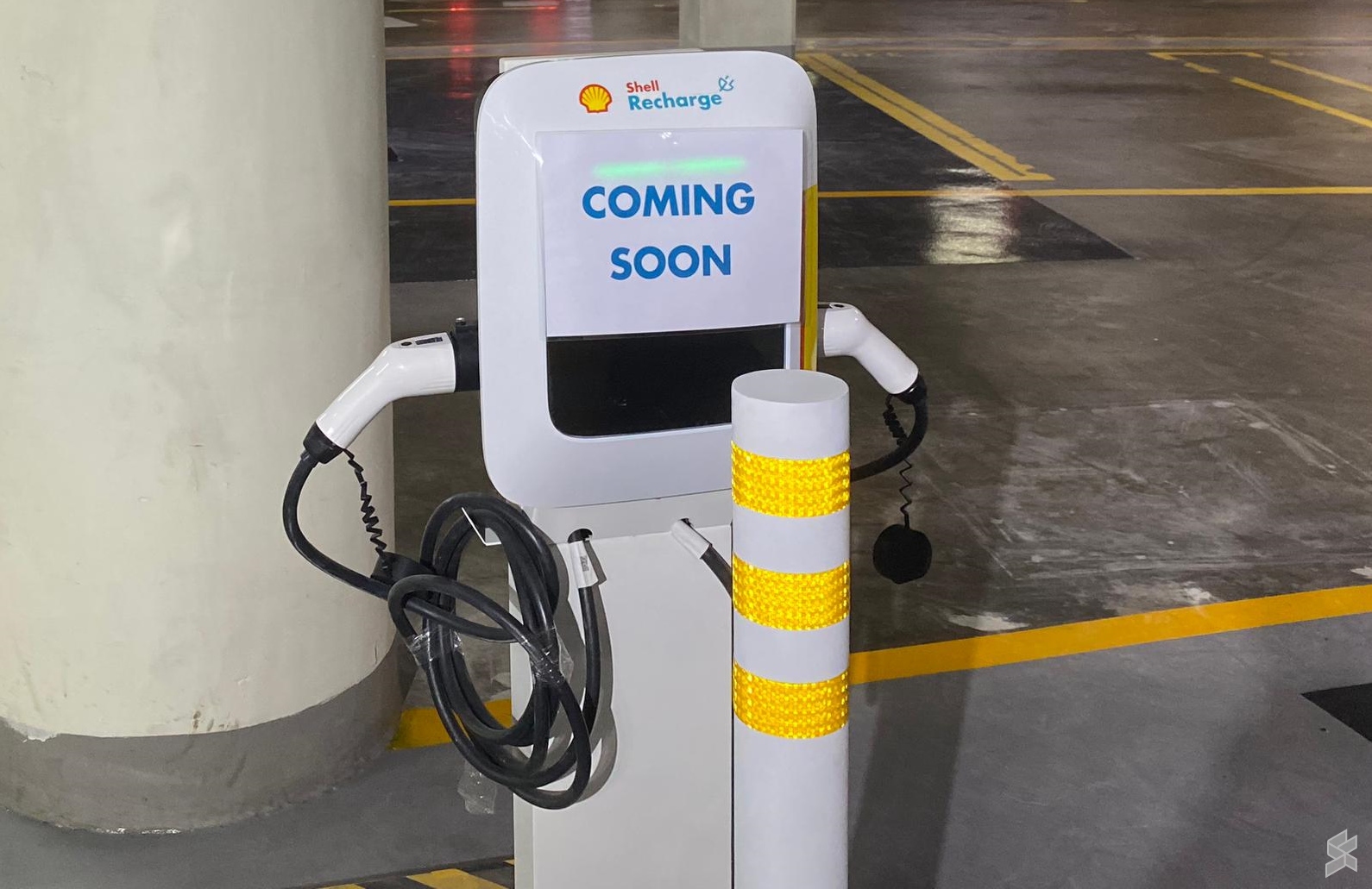 Shell Recharge Pavilion KL has 4 EV charging bays with 60kW DC and 22kW ...