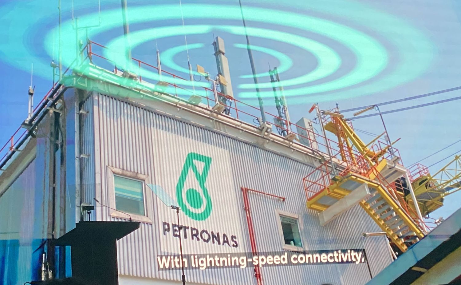 Petronas launches Malaysia's first 5G Private Network in Melaka ...