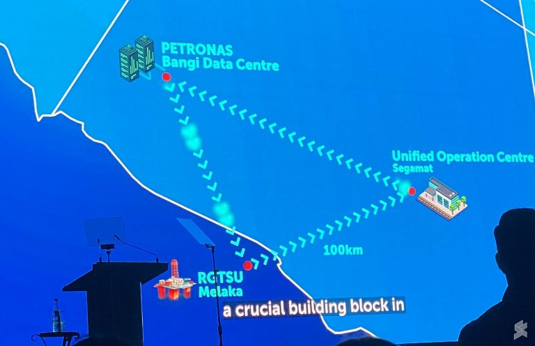Petronas launches Malaysia's first 5G Private Network in Melaka ...