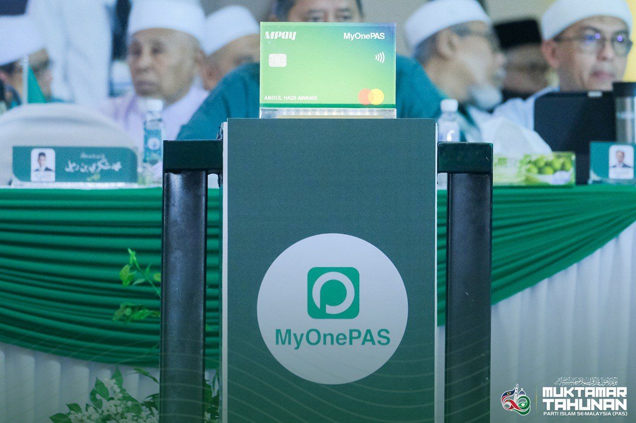 MyOnePas: PAS launches superapp with eWallet and physical Mastercard ...