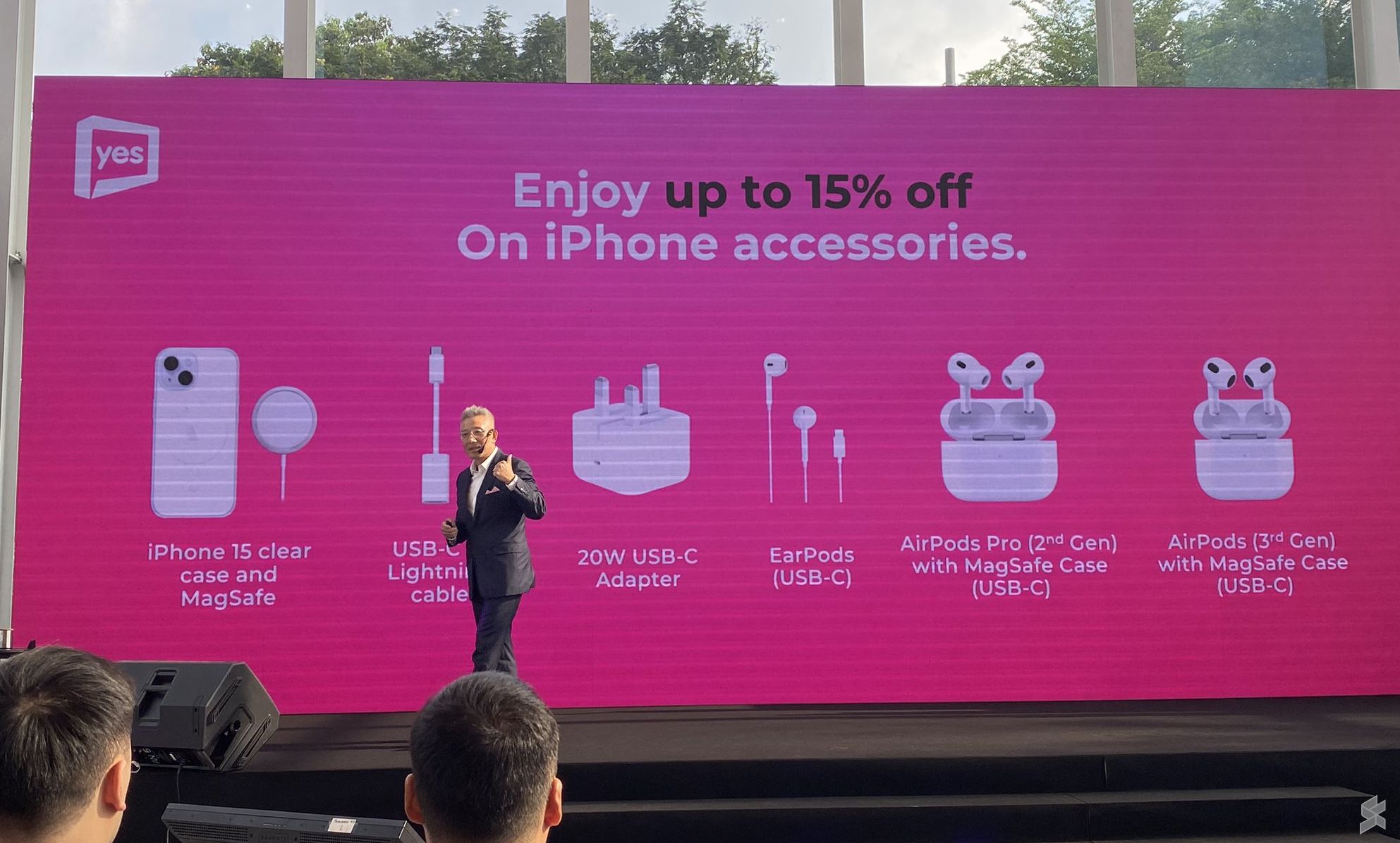 Yes 5G offers iPhone 15 with lowest total cost of ownership
