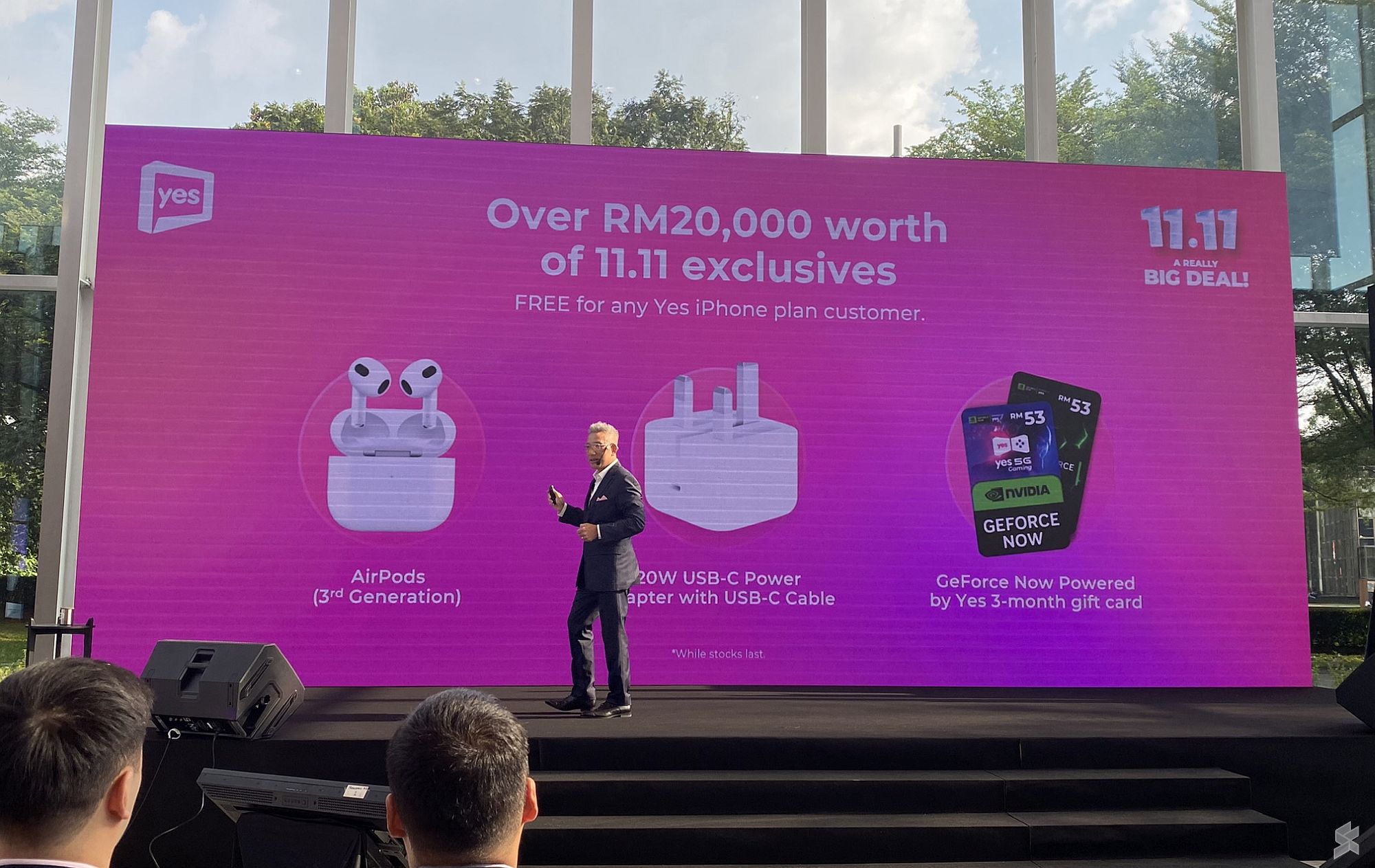 Yes 5G offers RM1 iPhone and iPhone 15 Plus during 11.11