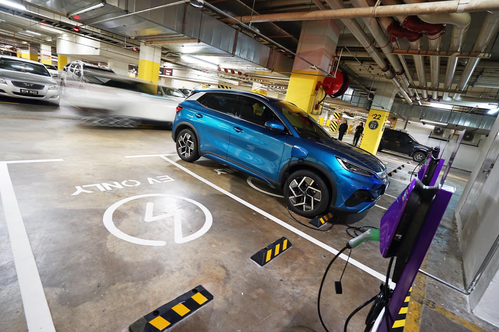 Paradigm Mall Petaling Jaya gets 10 new EV charge points