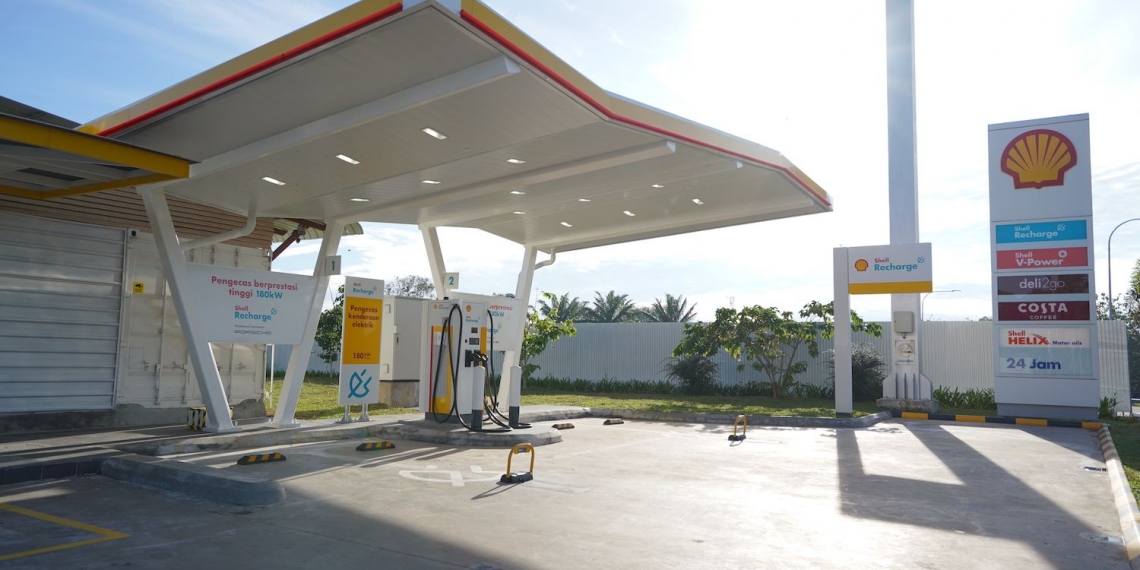 Shell Recharge EV chargers on PLUS highway now priced by kWh
