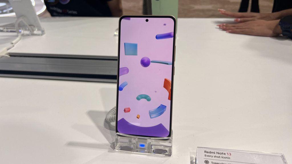 Redmi Note 13: 108MP camera, 6.67-inch AMOLED display with 5G and 4G ...