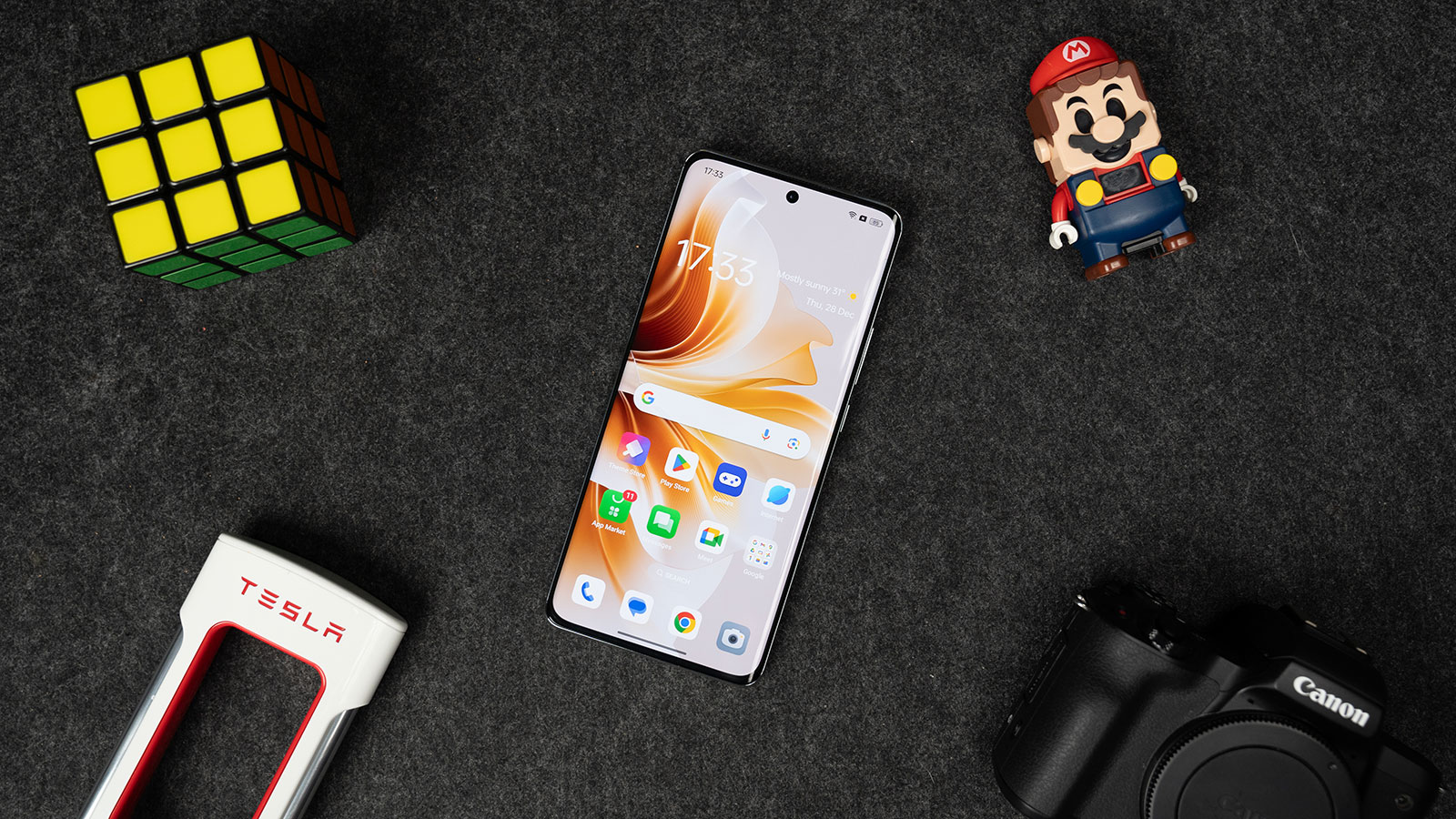 Capture great portraits anytime with the OPPO Reno11 series