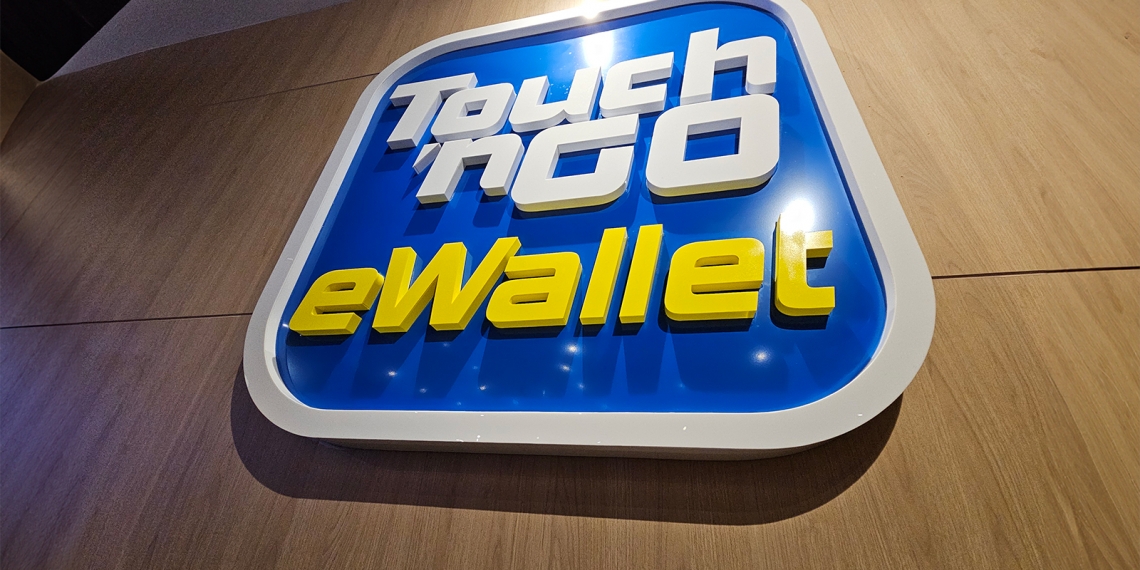 KakiTangan.com lets you pay staff salaries to TNG eWallet