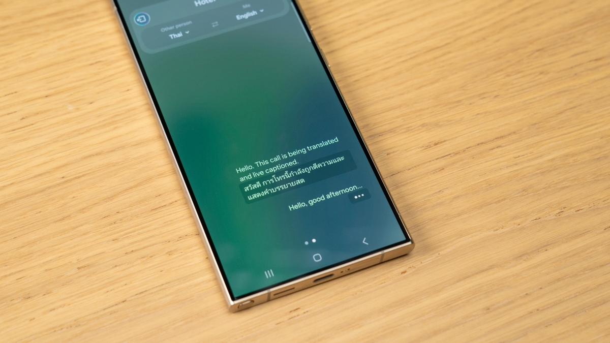 Translate in-person or phone conversations with Galaxy AI