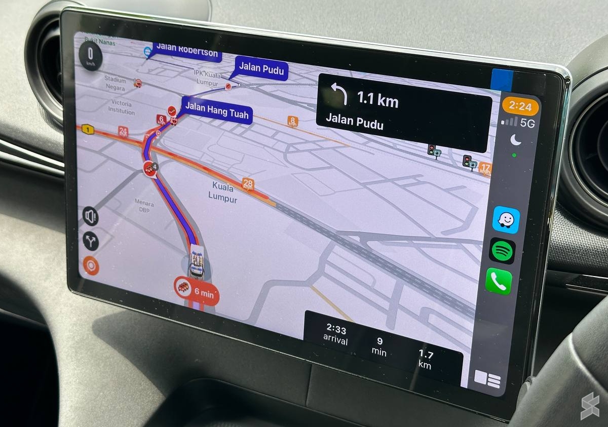 Ecto-1 is back on Waze for Ghostbusters: Frozen Empire's release