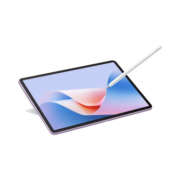 This tablet has an exclusive graphic design app developed with China ...