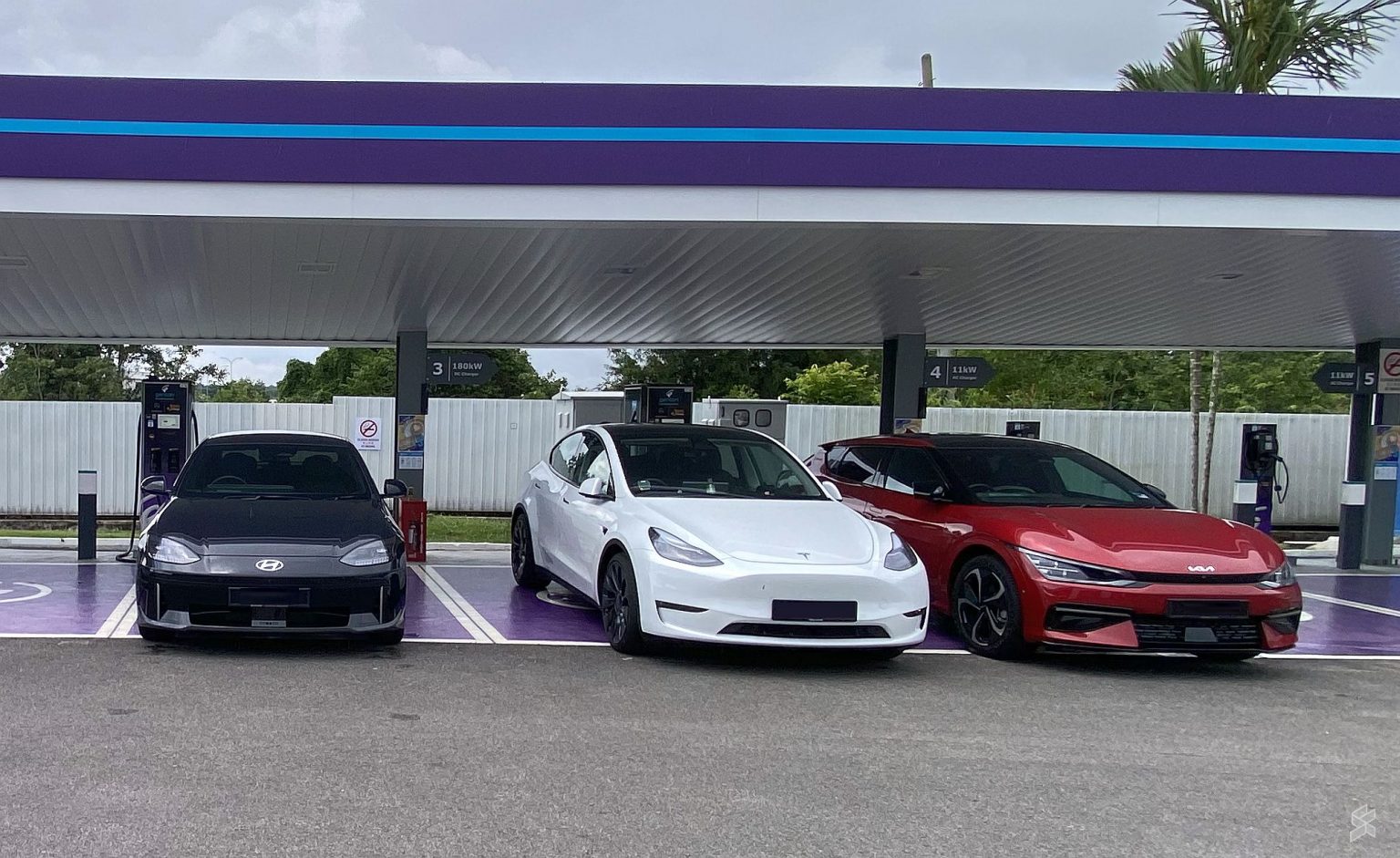 Tesla reduces charging fee at Superchargers in Malaysia