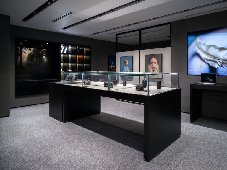 Malaysia's first DJI | Hasselblad Experience Store at KLCC