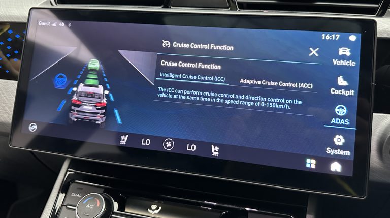 Proton X70 2025: Still starts from RM99k, now with Apple CarPlay, Android Auto, L2 ADAS