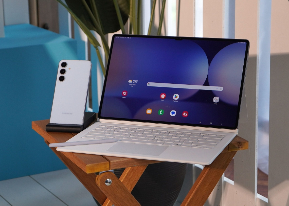 Samsung Galaxy Tab S10+ and S10 Ultra: Improved screens and enhanced S ...