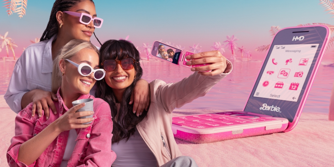 HMD Barbie Phone arrives in Malaysia: A retro flip phone with custom ...