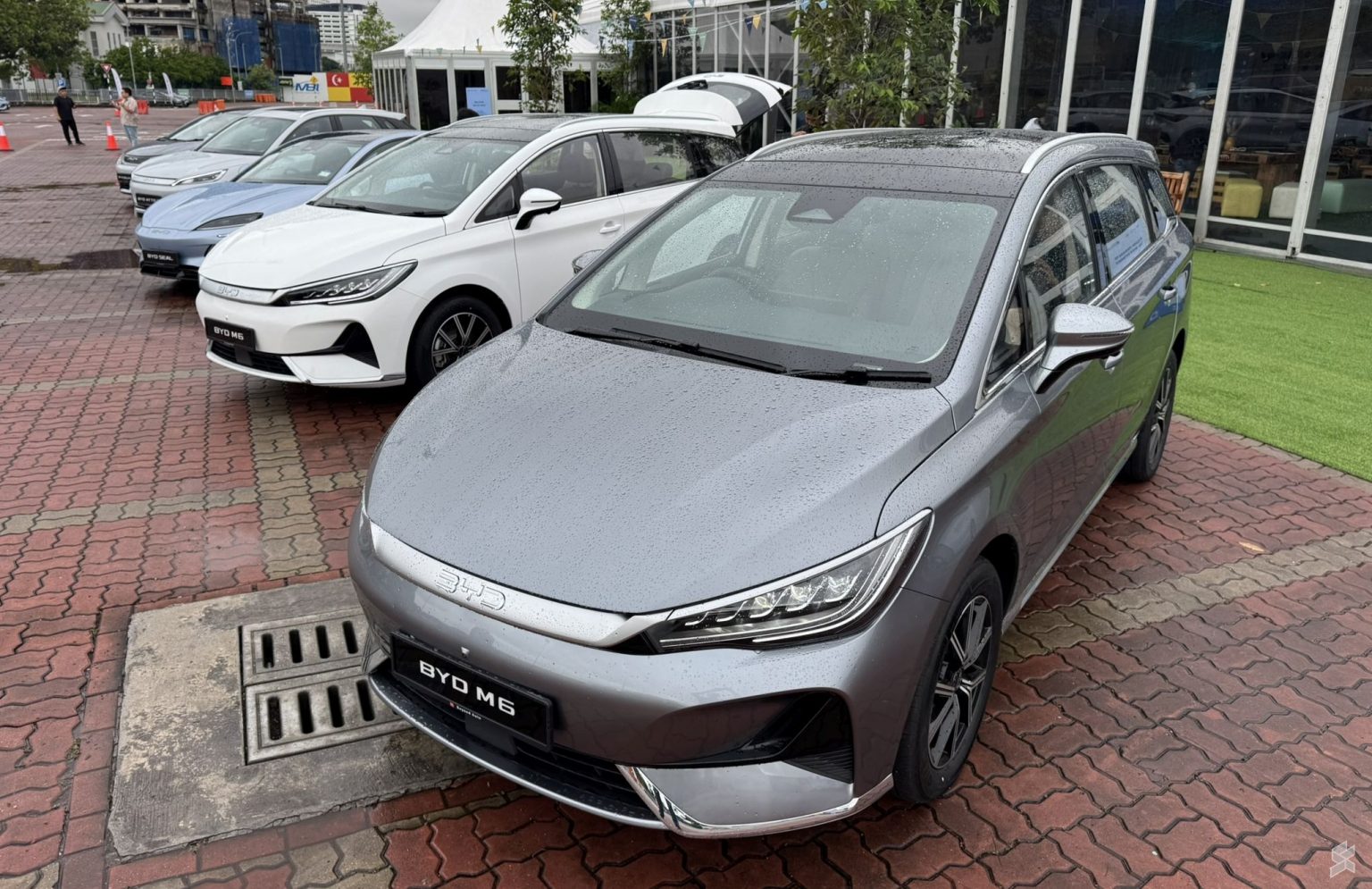 BYD M6 7-seater EV MPV Malaysia: Official price and specs
