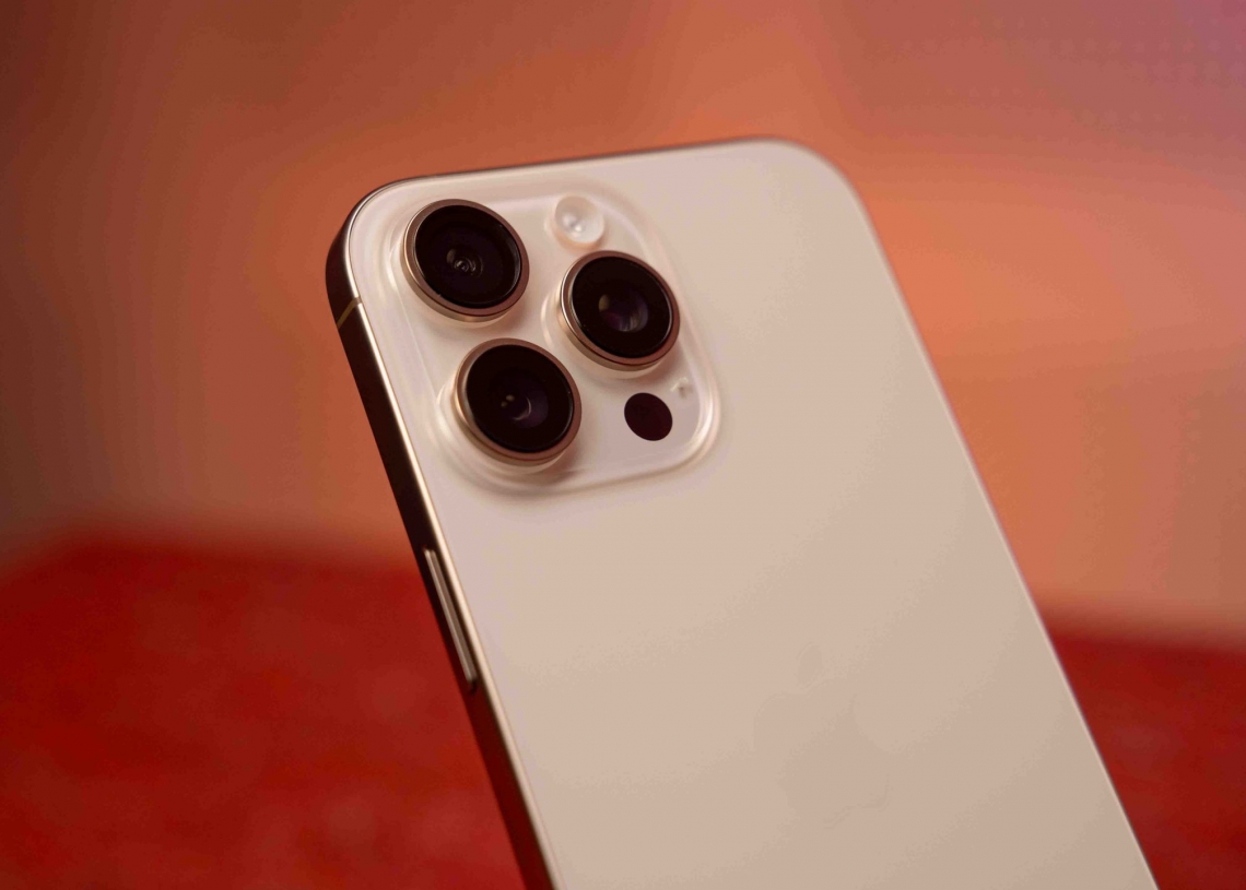 Deal: iPhone 16 Pro and iPhone 16 Pro Max now offered with up to RM1 ...