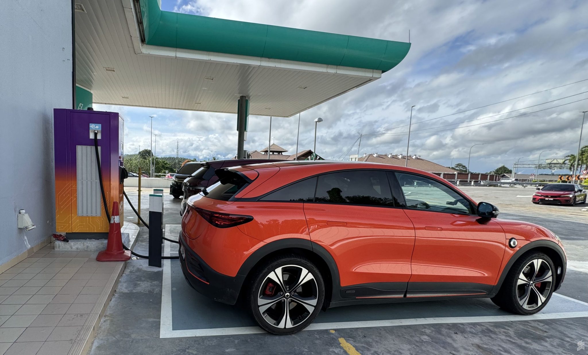 Proton e.MAS 7, Smart owners get 30% discount on EV charging for CNY