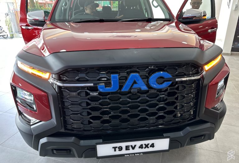 JAC T9 EV Malaysia: Electric 4x4 pickup truck with 308hp, 340km range ...