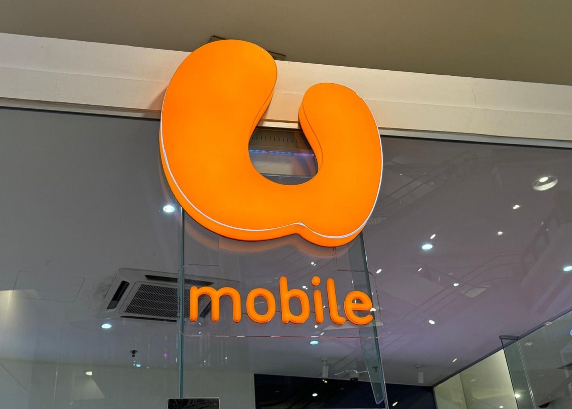 "u mobile main" - SoyaCincau