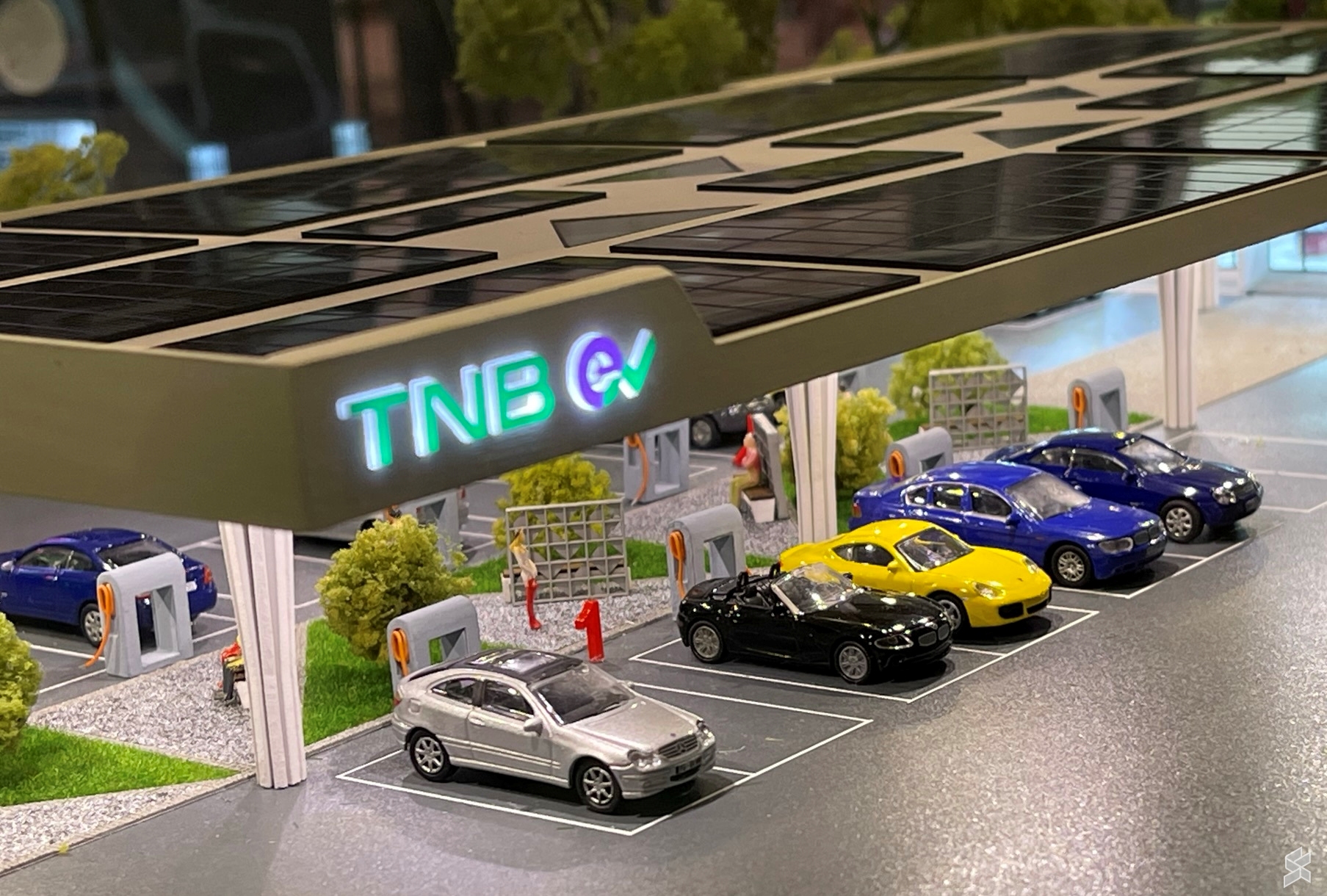 TNB aims to build 200 EV charging points by 2025. Are they being too ...