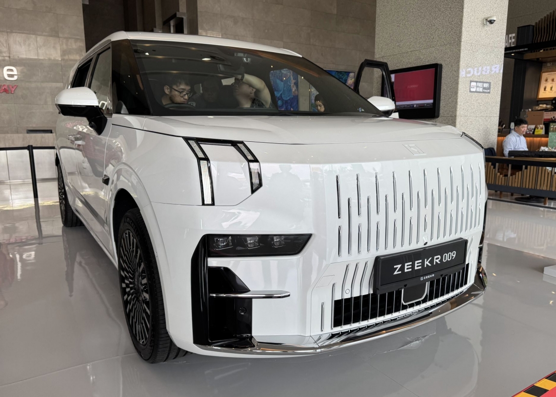 "zeekr" - SoyaCincau