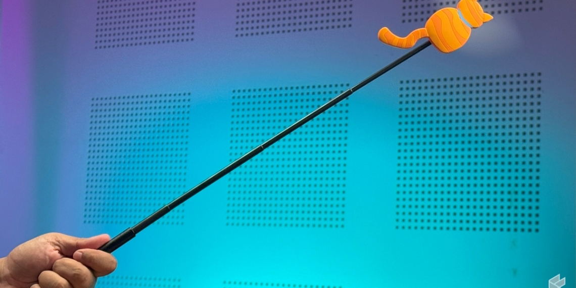 Touch n Go Extendable Charm is the first "official" extension stick by TNG