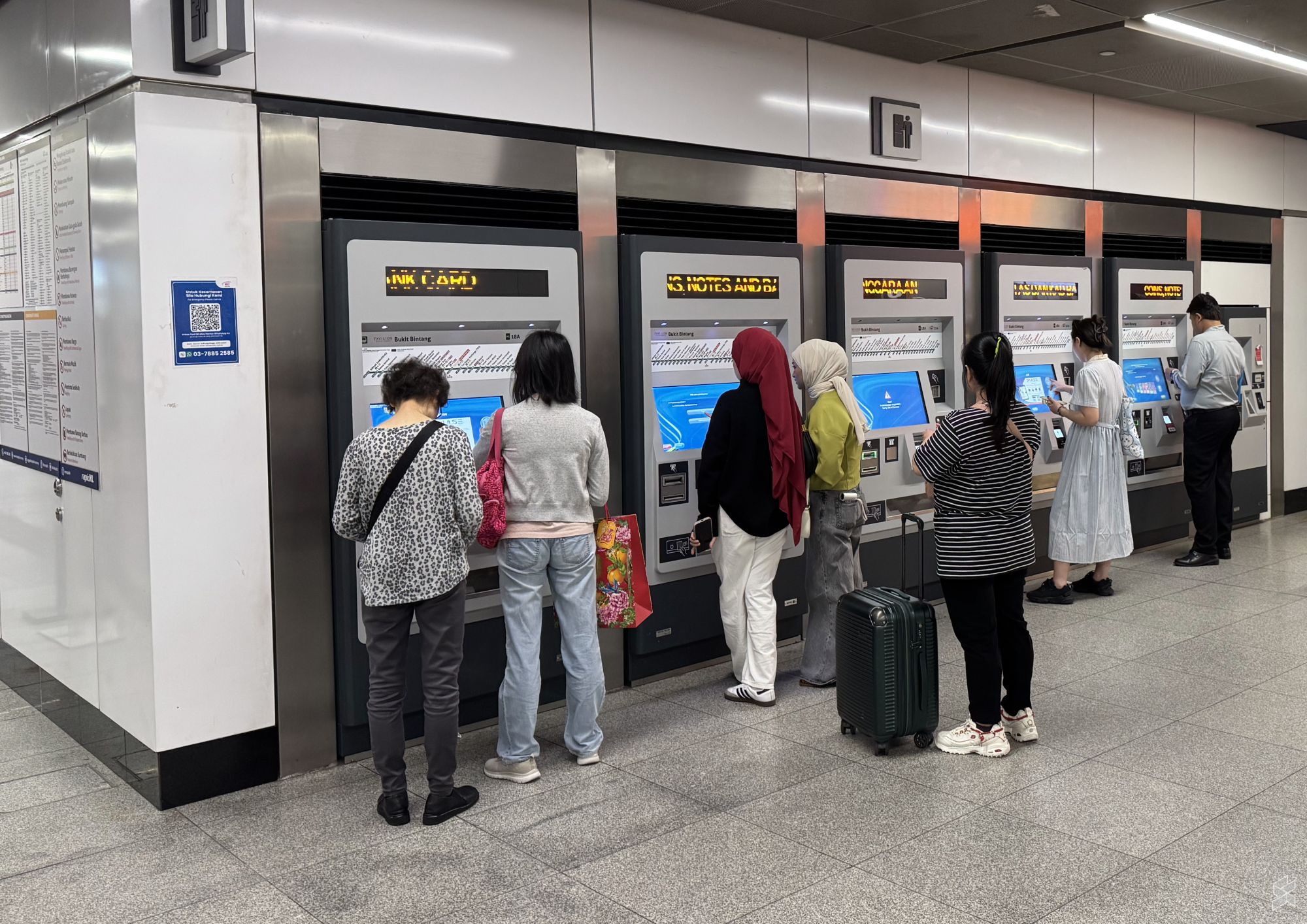 Rapid KL MRT accepts credit and debit cards to buy tokens
