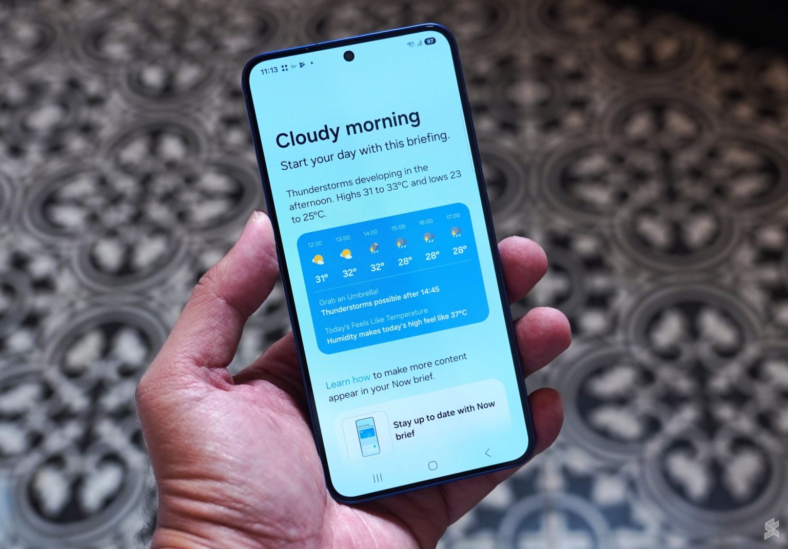 Samsung Galaxy S25: Small hardware updates, big on Galaxy AI