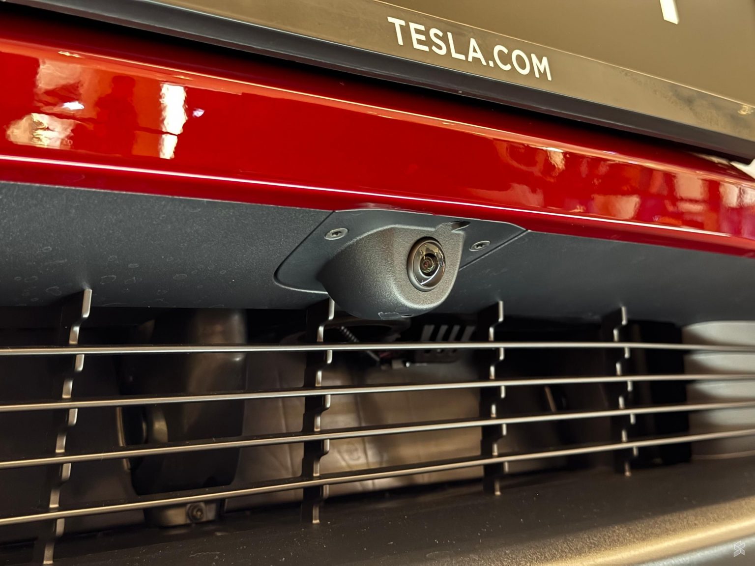 Tesla Model Y 2025 “Juniper” international RHD first look