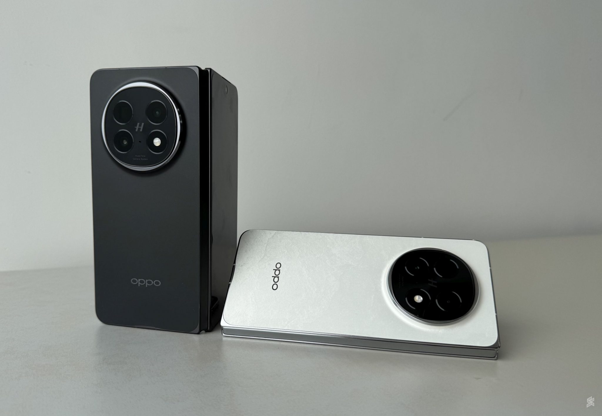 Oppo Find N5 First Look: The perfect ultra-slim foldable smartphone ...