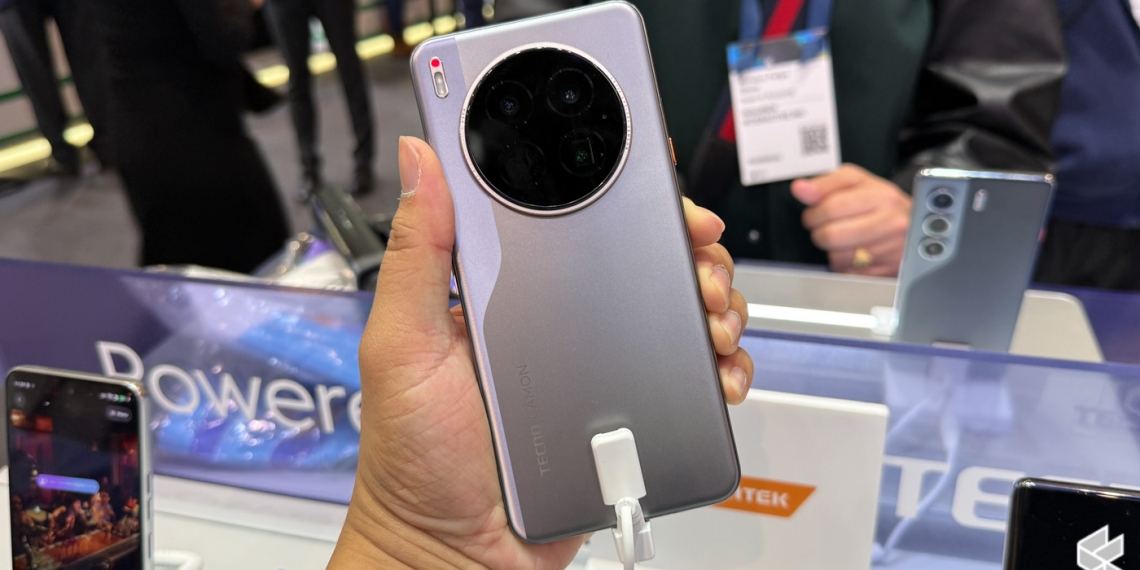 Tecno Camon 40 series debut at MWC 2025 - Up to 144Hz Full HD+ AMOLED ...