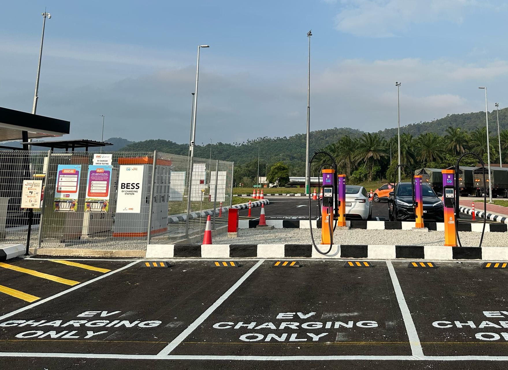 Gentari 150kW DC Charger at Perasing and Ajil Westbound R&R