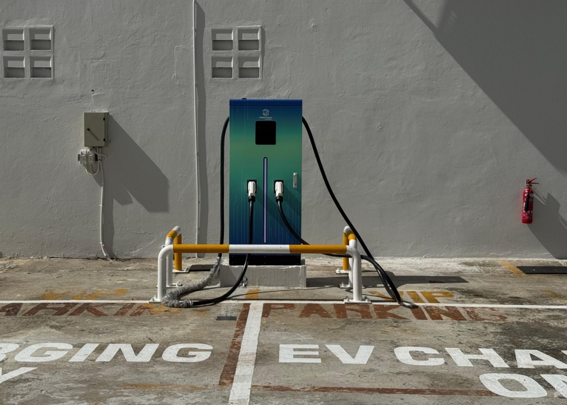 60kW DC Chargers in Sibu: Proton eMAS and Kingwood Hotel